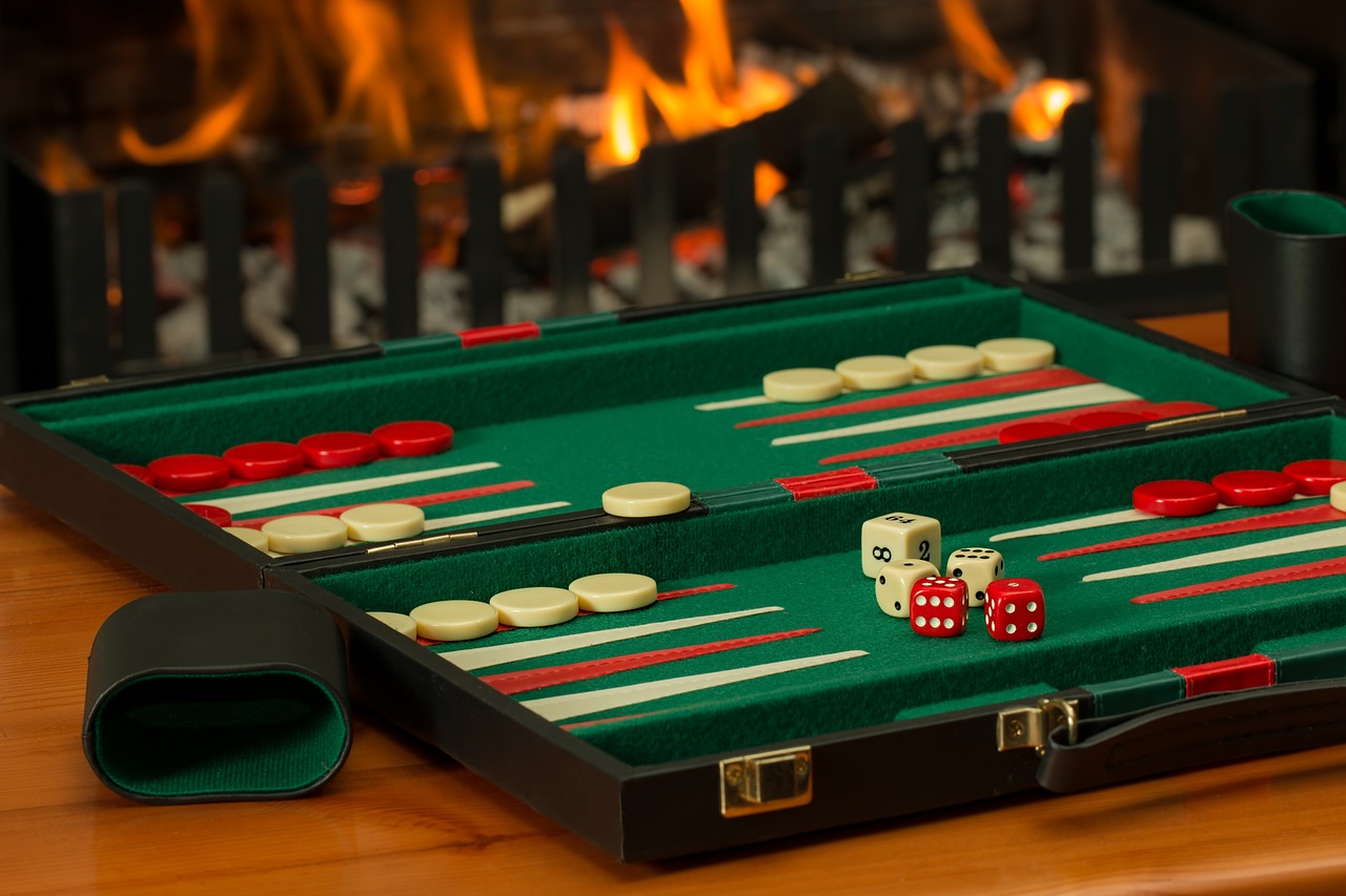 MSN Backgammon Guide: Master the Game with These Rules and Tips ...